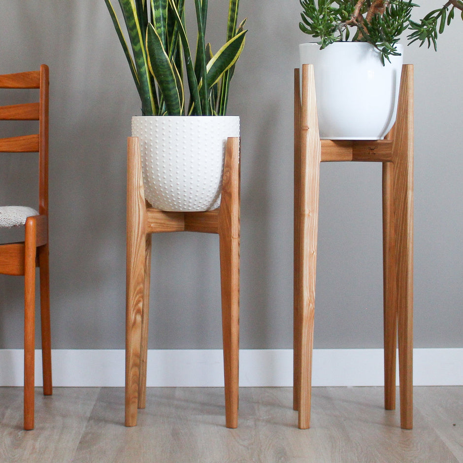 Elegant stands for your home – David and Rau